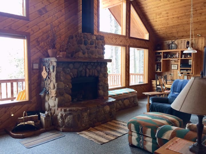 Hillside 2 Bd. Home, Mountain Views, Privacy - Pagosa Springs, CO