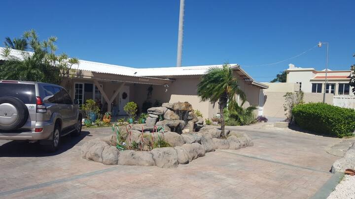 Dabian Apartment #3- 10 Min Walk To Nikki Beach! - Aruba