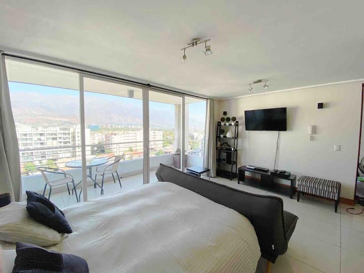 Modern Studio With Amazing Views And Location - Las Condes