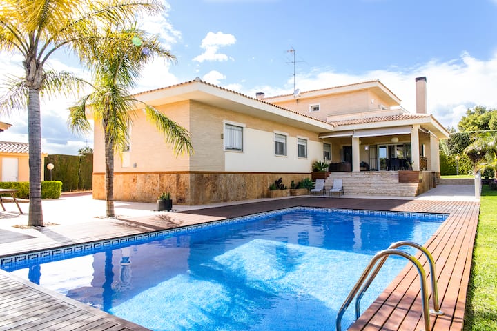 Villa Capiche | Elche Piscina, Bbq A 10 Min Playa - Crevillente