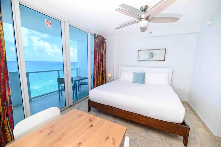 Panoramic Beach View | Balcony + Divider + Valet - Miami Beach