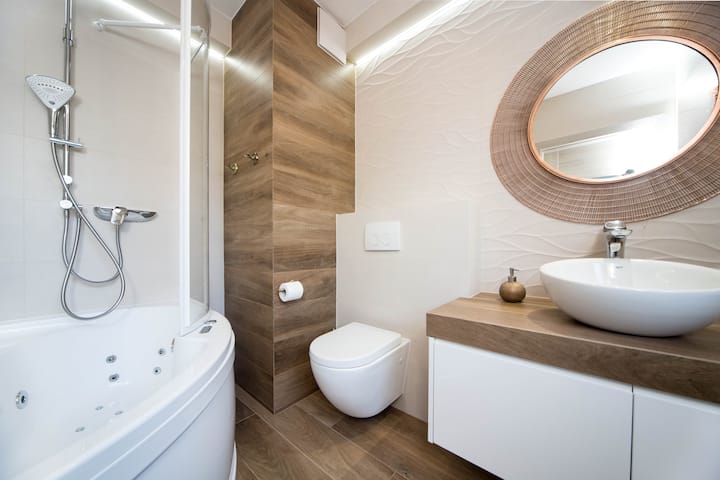 Jacuzzi Apartament W Centrum - Krakow