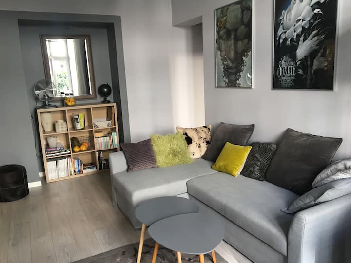 Elegant 2 Bedroom Apartment For 5; The City Heart - Kraków