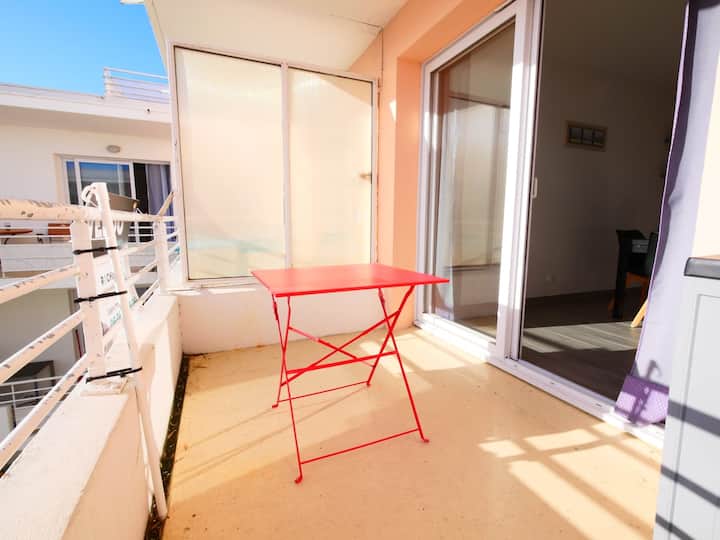 Joli F3 Dans Quartier Calme - La Rochelle