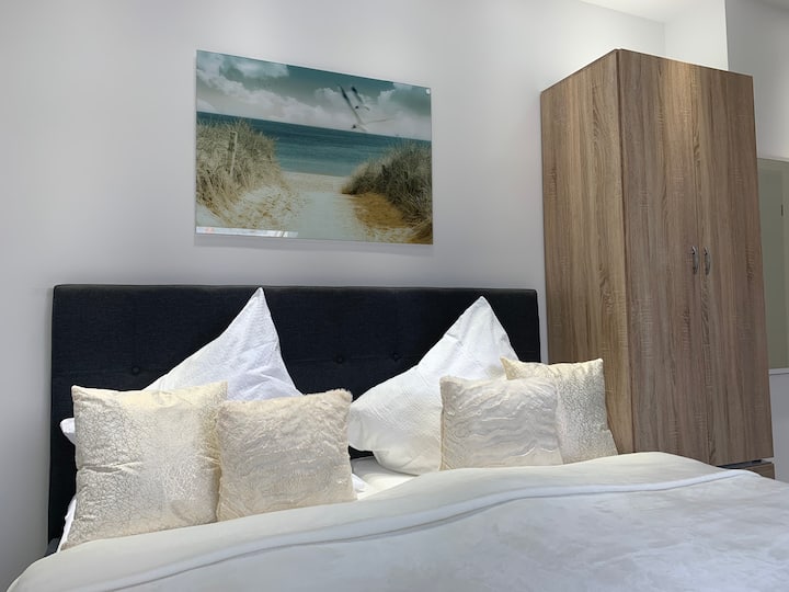 Prime Host Cosy Apartment - Karlsruhe
