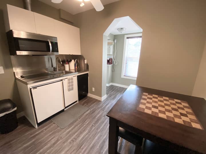 Cute Micro Suite | Kitchenette | Central - Lethbridge