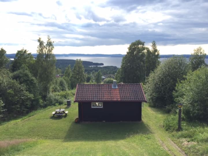 A Small House With A Great View - Rättvik