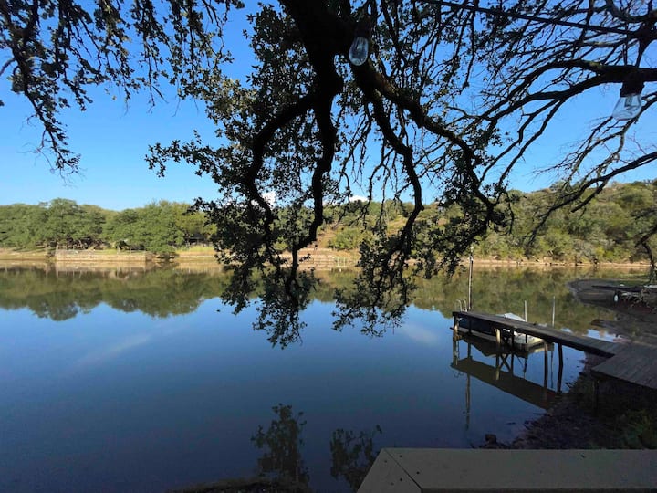 Scarb's Cabin At Spider Mountain - Lake Buchanan, TX