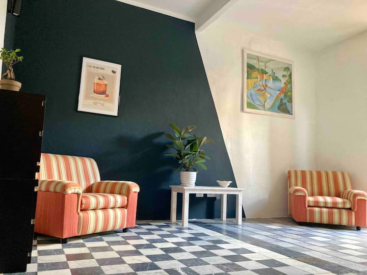 Old Fashion Apartment - La Spezia