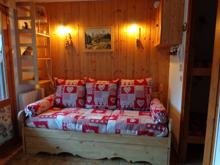 Studio 4 P à Hirmentaz
Au Pied Des Pistes - Haute-Savoie