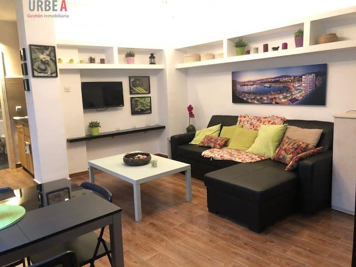 Estudio En El Centro, Solárium Comunitario. Wiffi - Málaga