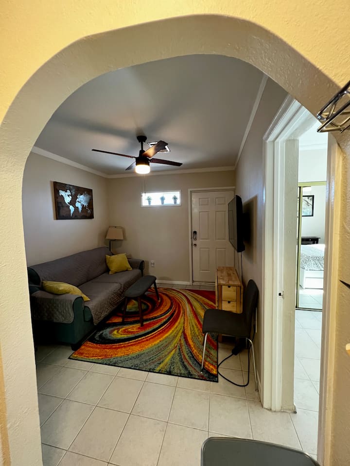 The Birdbath- Small Private Casita - Las Vegas