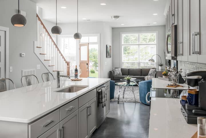 Skyline Retreat Minutes To Dt Nash + Free Parking - Tennessee