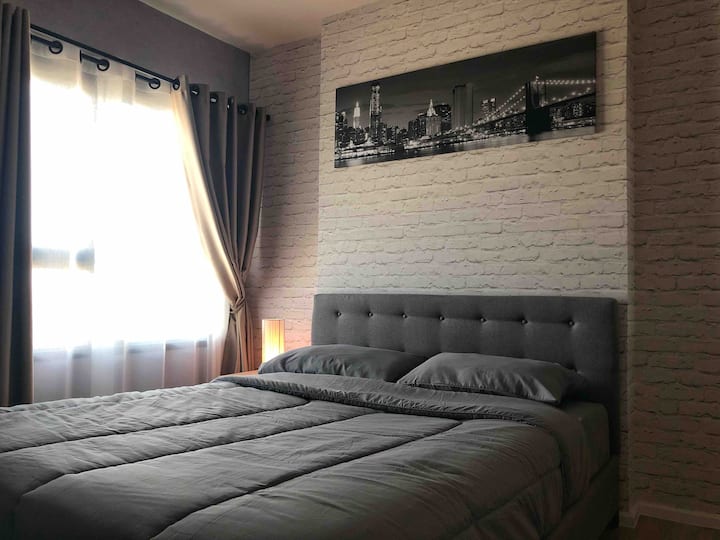 The Property Offers City And Mountain - Chiang Mai