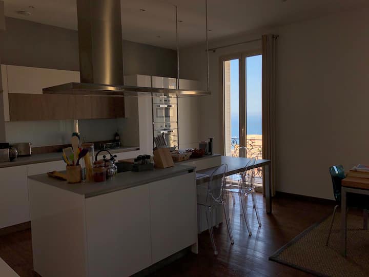 3 Bedroom Flat, Monaco Border, Seaview, Garage - Beausoleil