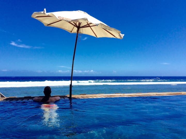 *Villa Victoria* - Pieds Dans L'eau - Saint-Gilles les Bains