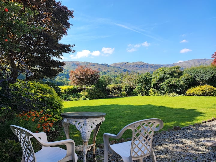 The Poppy Suite, Springfield House, Grasmere - Grasmere