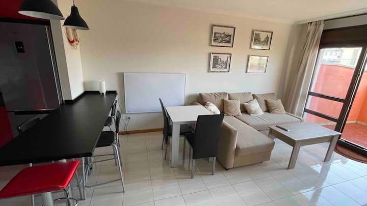Pueblo Pesquero Rías Baixas
Vut-co-0093384 - Riveira