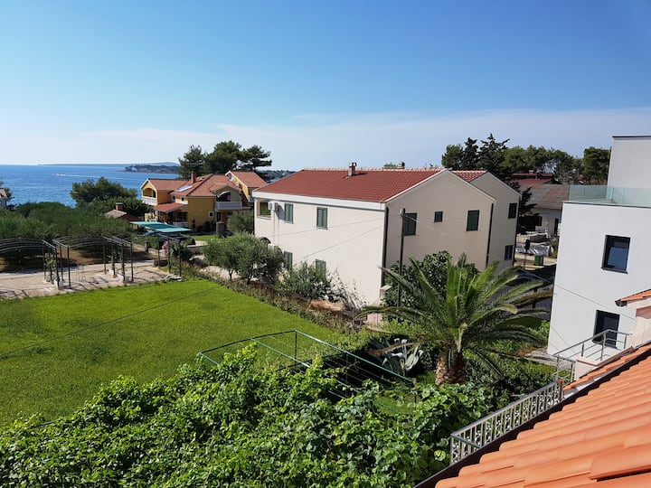 The Cosy One With A Spectacular Sea View - Nin