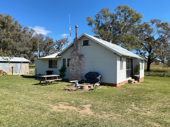 Little Mani - Australia