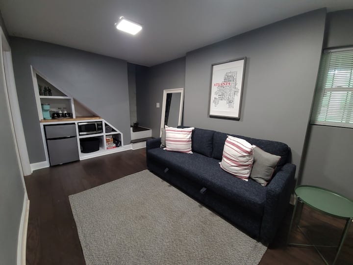 Two Bedroom Modern Charmer In East Atlanta - Atlanta, GA