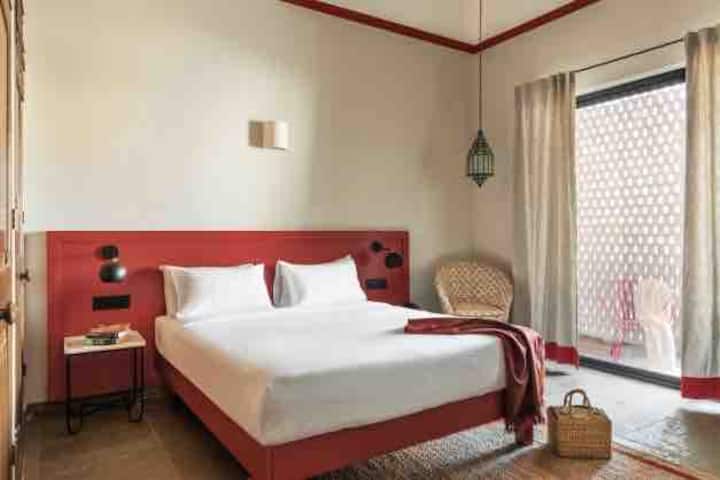 Luxe Room With Breakfast - Jaipur