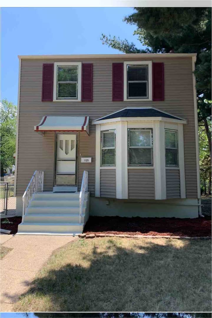 Nature Preserve Home - Hammond, IN