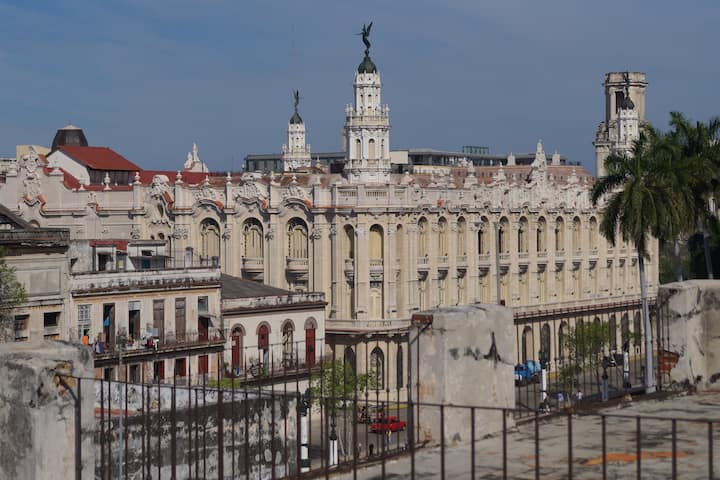Sunny & Spacious In The Heart Of Havana - 쿠바