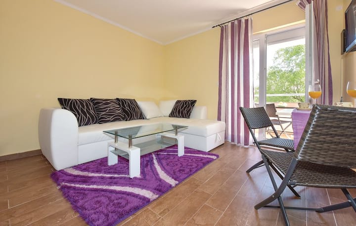 Apartment Sax 8 (2+1) 30m2, Jezera - Jezera