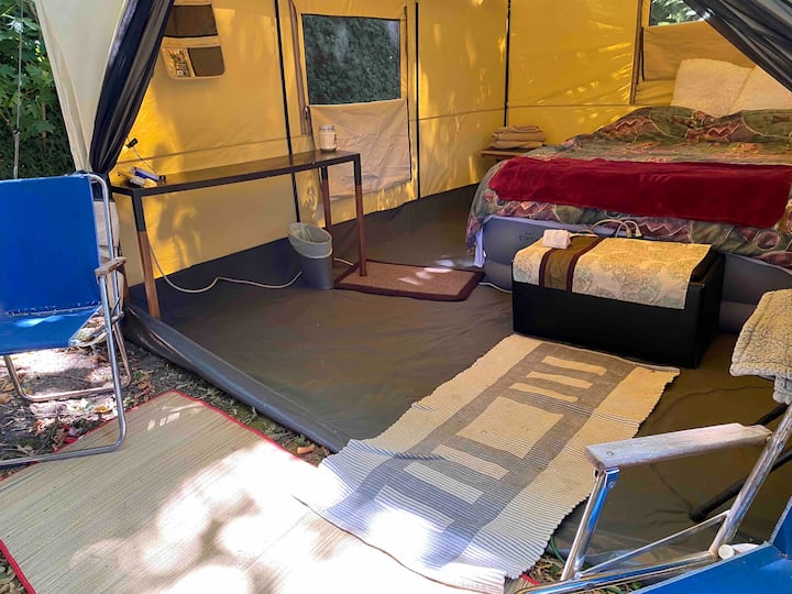 Eco-glamping Cabin Tent With Hot Tub, Power - Corvallis, OR
