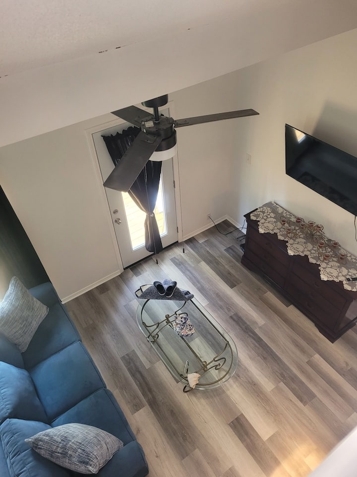 Beautiful 2 Bedroom Apartment - Slidell, LA