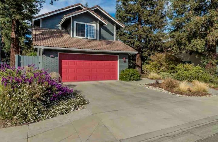 Spacious Home! - Fresno, CA