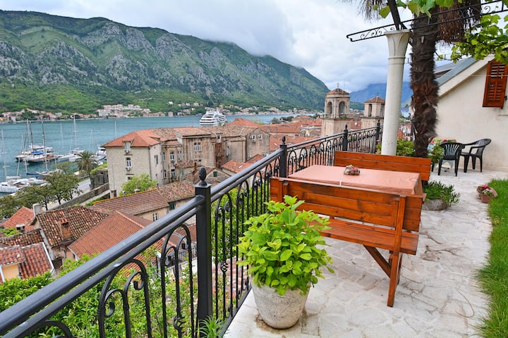 Apartment Giardino Old Town Panoramic View - Kotor