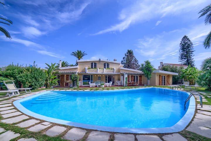 Villa Oleandra Quartu S.e. / Private Pool & Tennis - Quartu Sant'Elena