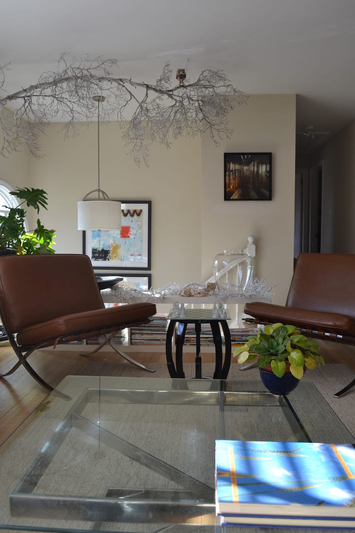 Modern Artist Retreat Near Beach - Bridgeport, CT