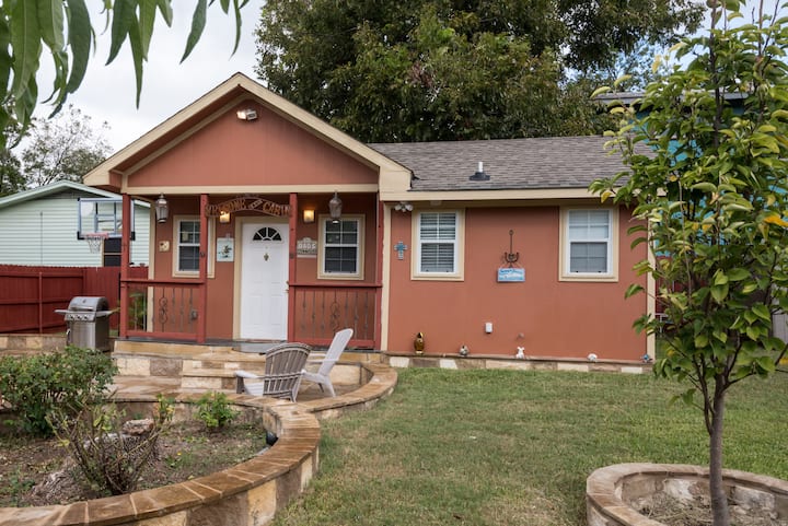 La Villa Central Austin - Austin, TX