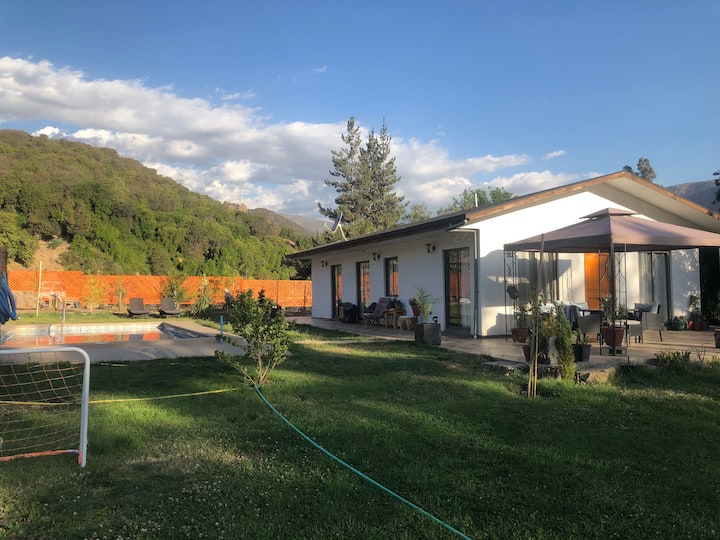 Casa "El Manzano" Con Piscina - San José de Maipo