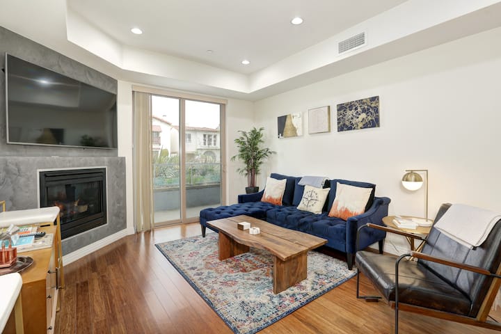 Comfortable And Large Apartment In The Heart Of La - Beverly Hills, CA