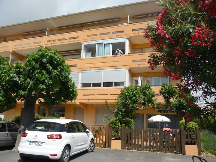 Studio-cabine 30 M²,  à 200 M De La Mer - Valras-Plage