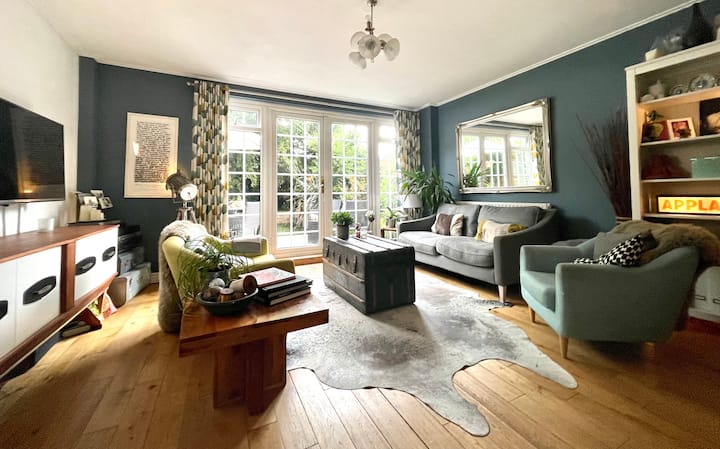 Large Double Bedroom In Shoreditch W/garden - London Euston station