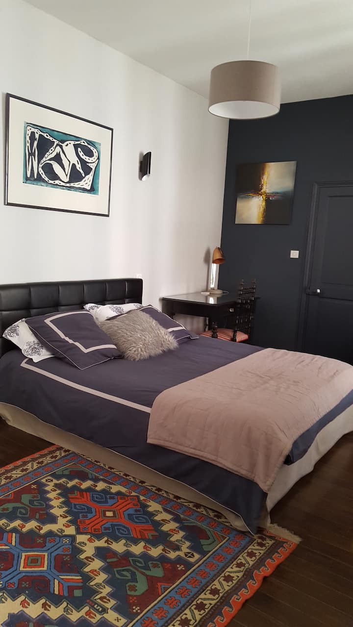 Joli Studio Climatisé Et Sa Grande Terrasse - Nîmes