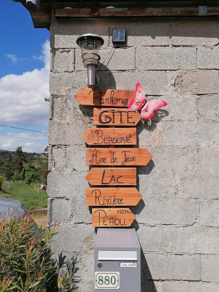 Gîte "Les Papillons" - Saint-Victor