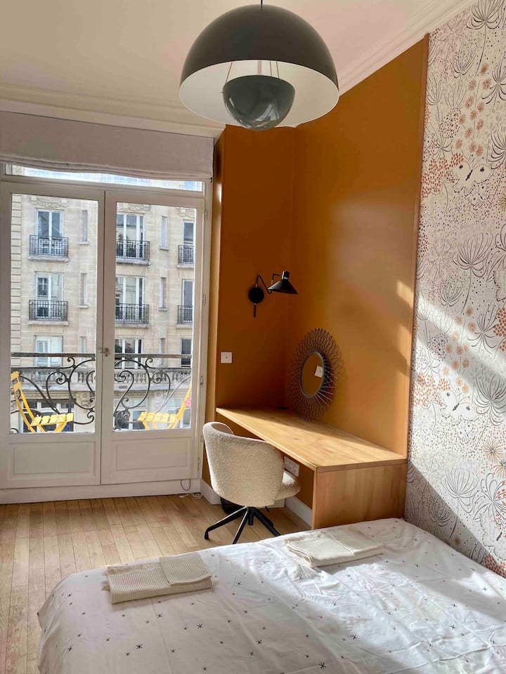Chambre Au Cœur De Paris - Paris