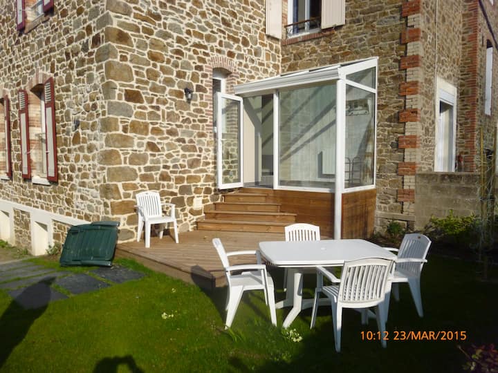 Maison En Pierre En Plein Centre - Saint-Malo