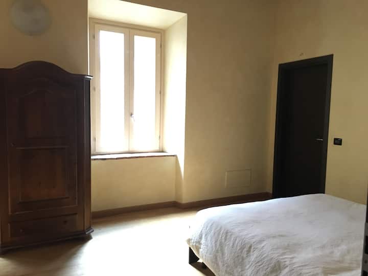 Centro Storico Camera Con Ingresso E Bagno Privato - Mantova