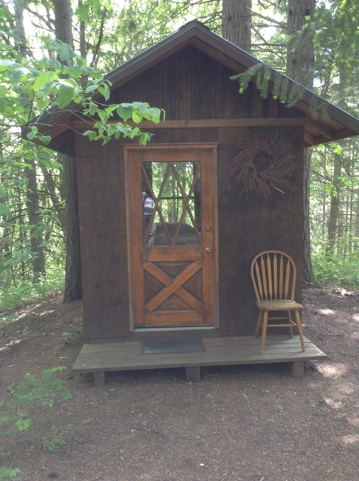 In The Woods - Camping Cabin #1 - Hood River, OR