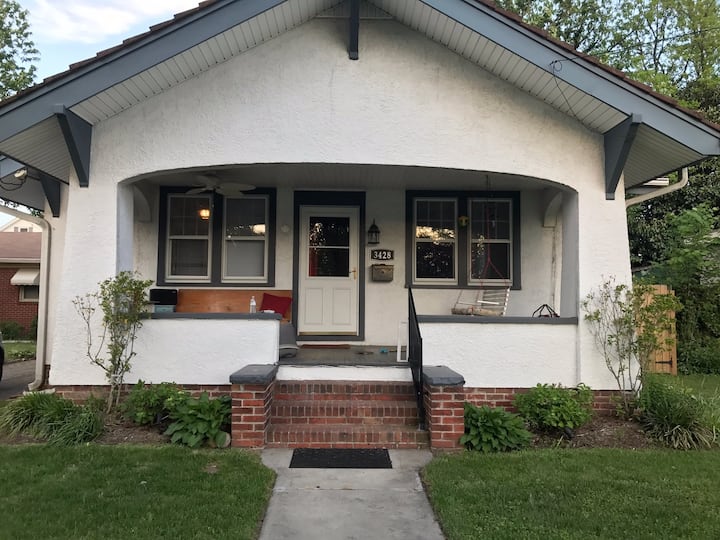 The Silver Dollar Cottage - Norfolk, VA