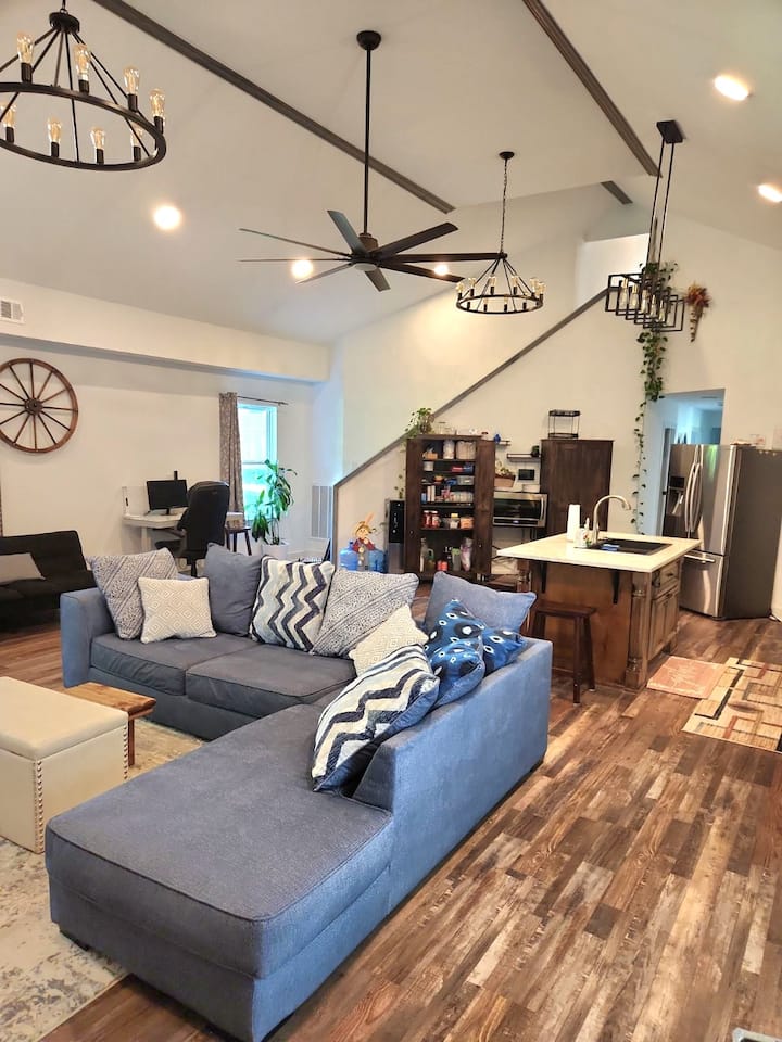 Modern Lux Farmhouse Close Nationalpark W/pets&ev - Hot Springs Village, AR