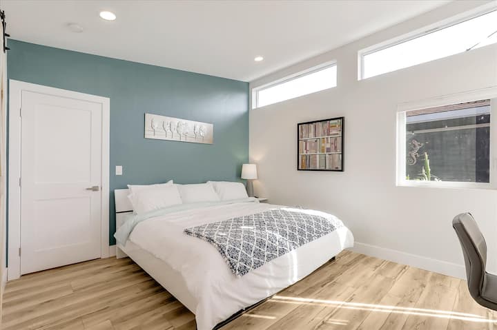 1 Bed 1 Bath King Bed Private Unit Kitchenette - サン・ラモン, CA