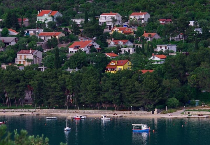 Apartman U Potkrovlju - Cres